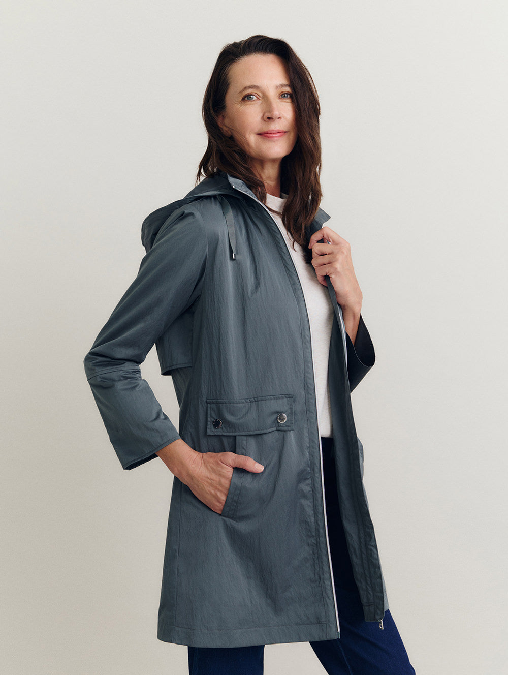 Bexley Jacket - Women's Water Resistant Hooded Jacket in Mid Green ...