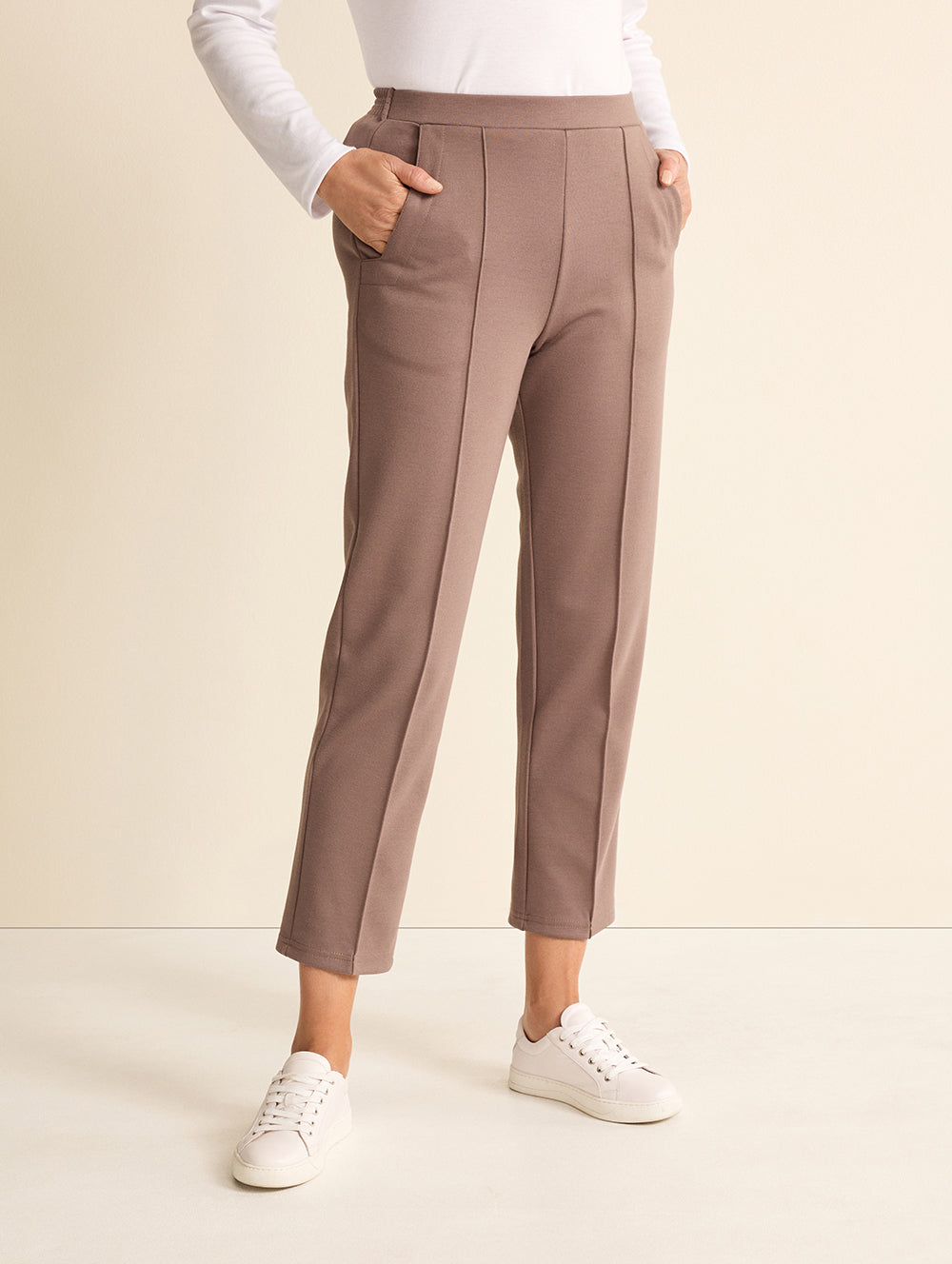 Women's Rome Short Length Pant in Driftwood Brown | Black Pepper